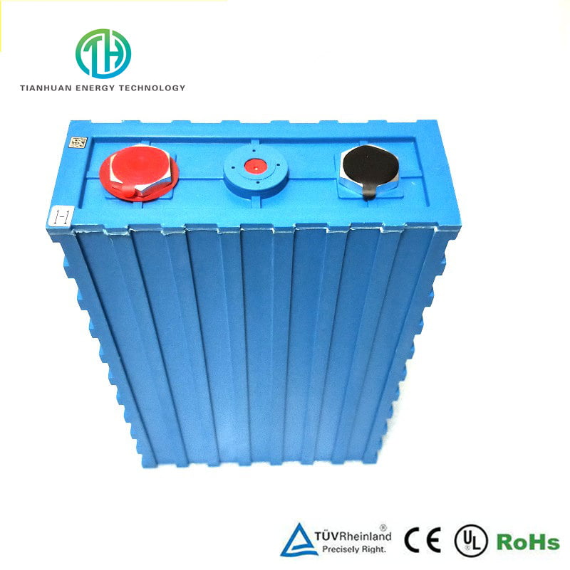 3.2V 200Ah Lithium LiFePO4 prismatic battery
